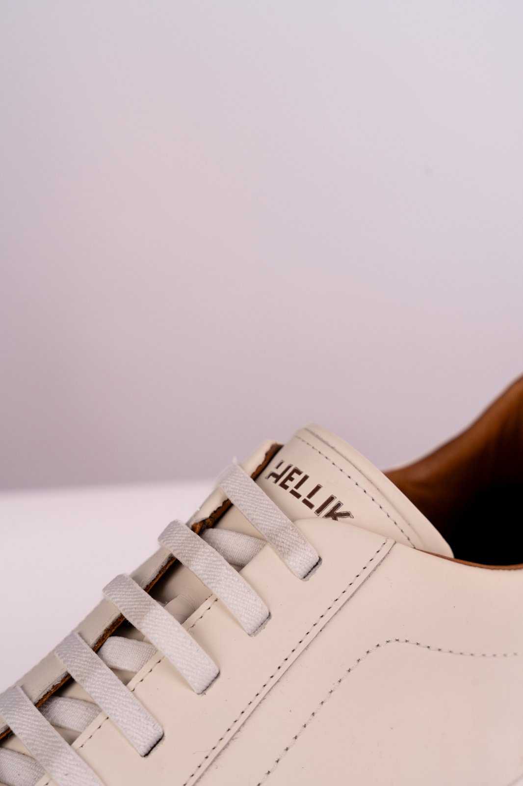 Tênis Essentials Hellik Branco | Hellik Store