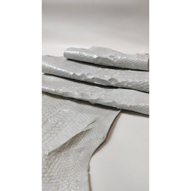 COURO DE COBRA PYTHON CURTUS | Sculp Leather Store