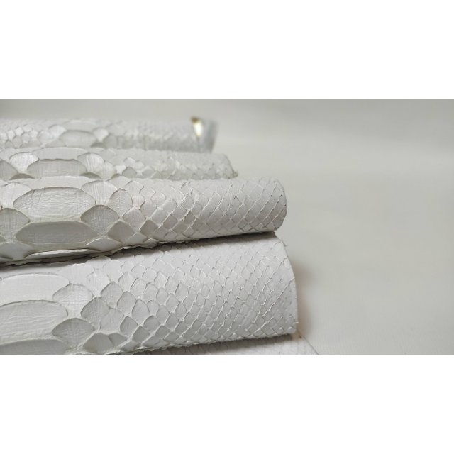 COURO DE COBRA PYTHON RETICULATUS | Sculp Leather Store