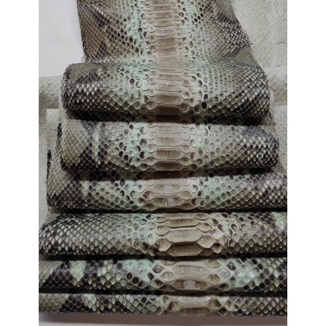 COURO DE COBRA PYTHON RETICULATUS | Sculp Leather Store