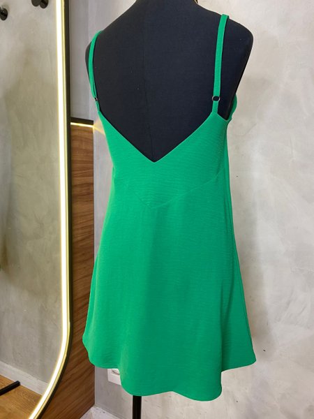Vestido Curto Ísis Crepe Verde Bandeira | Sonho de Consumo