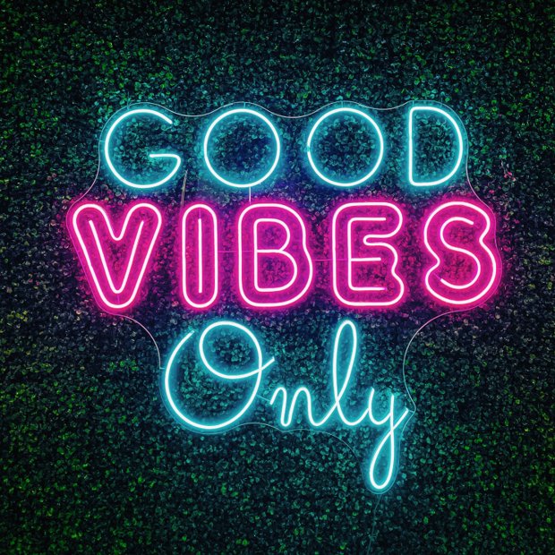 Neon Led - GOOD VIBES ONLY - 60x70cm | Atacado neon