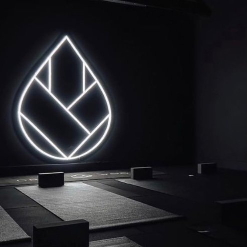Placa Luminária Neon Led - NUVENS - 30x40cm | Atacado Neon
