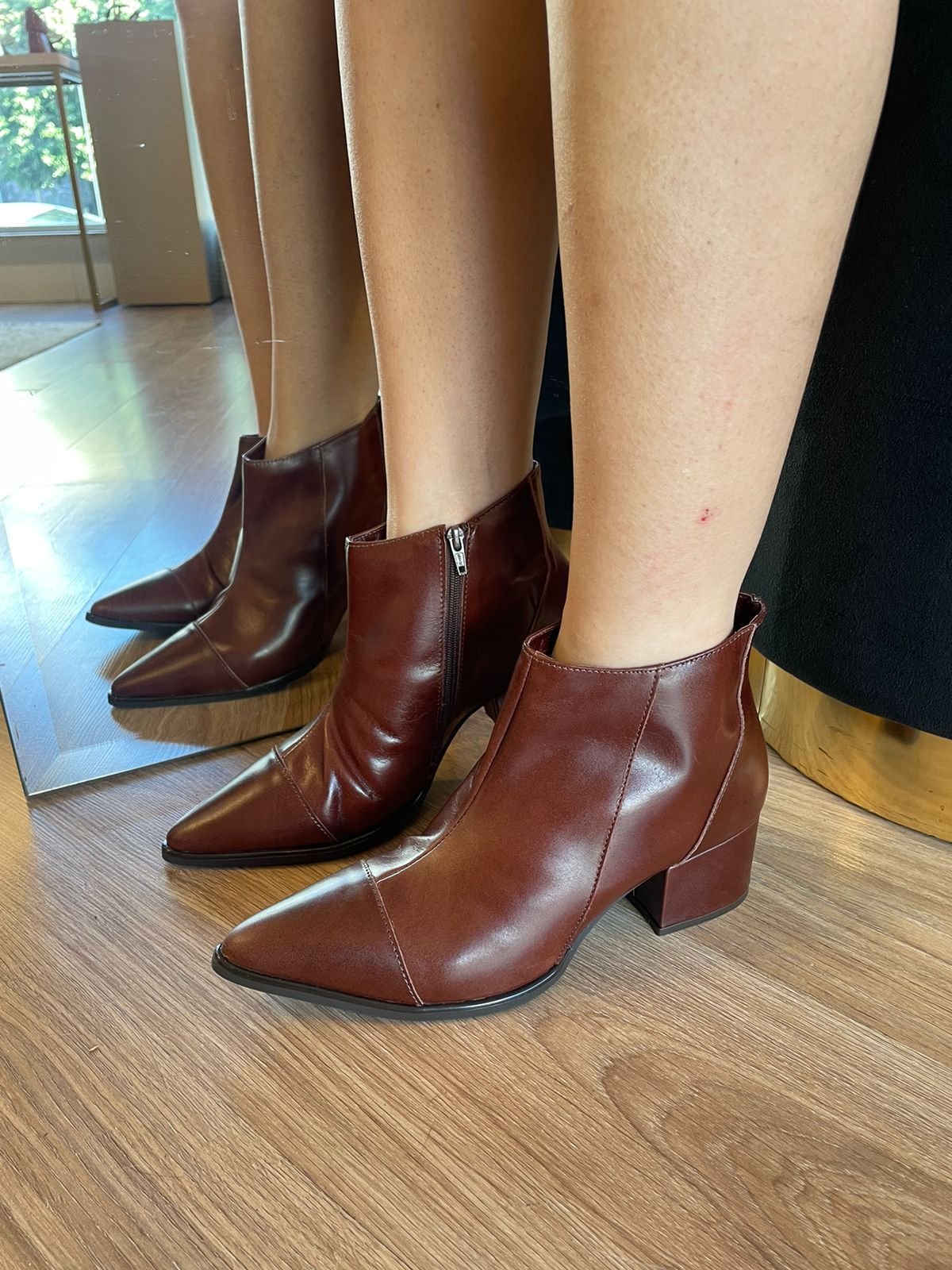 BOTA COURO CANO BAIXO LUA | Voncuv Shoes