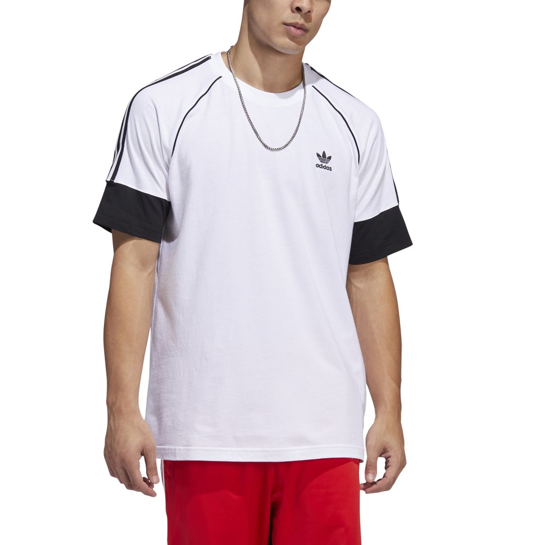 CAMISETA ADIDAS SST | Bulldog Store