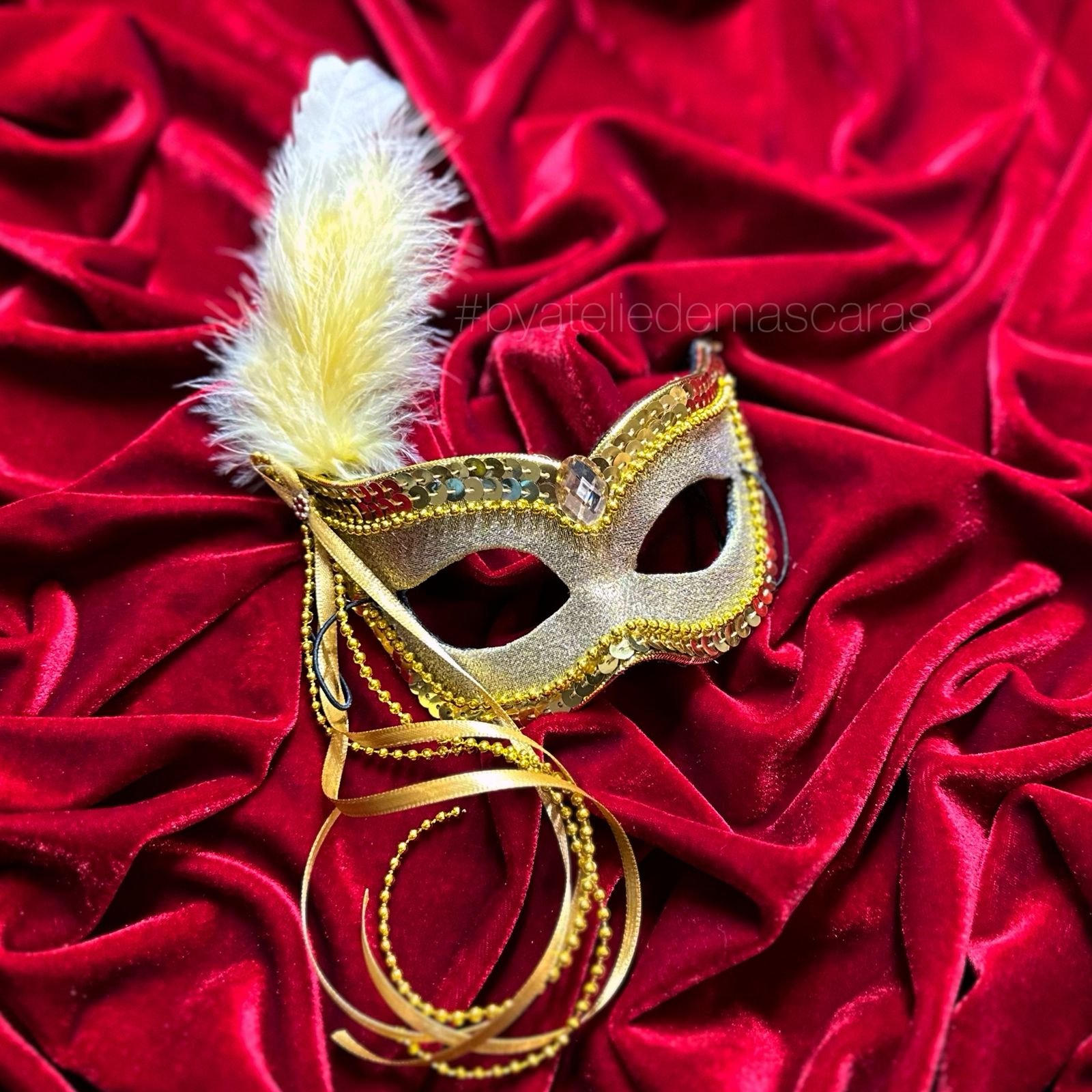 MÁSCARA INFANTIL CAT ORO METALLO | Ateliê de Máscaras®