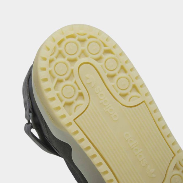 Tênis Adidas Originals Forum Mid FZ6275 | Lojas Tisott - Adidas, Nike ...