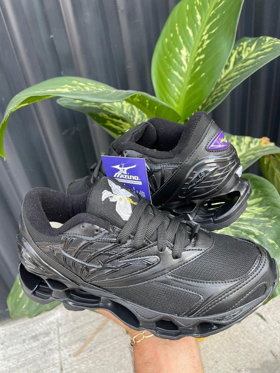 MIZUNO FLOR DE LÓTUS PRETO | Wolf Premium