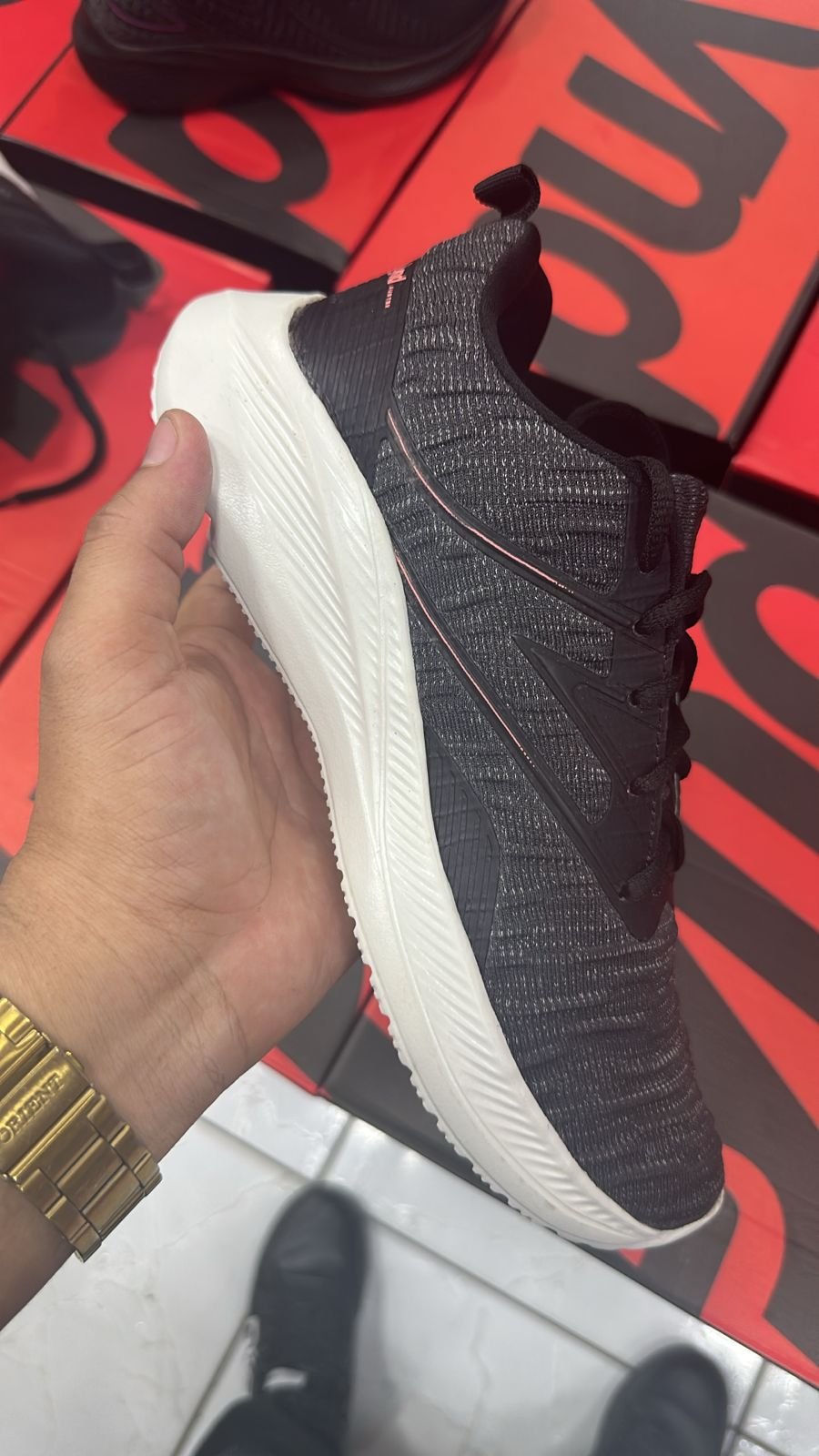 TENIS LYND AUSTER GRAFITE/CORAL | Wolf Premium