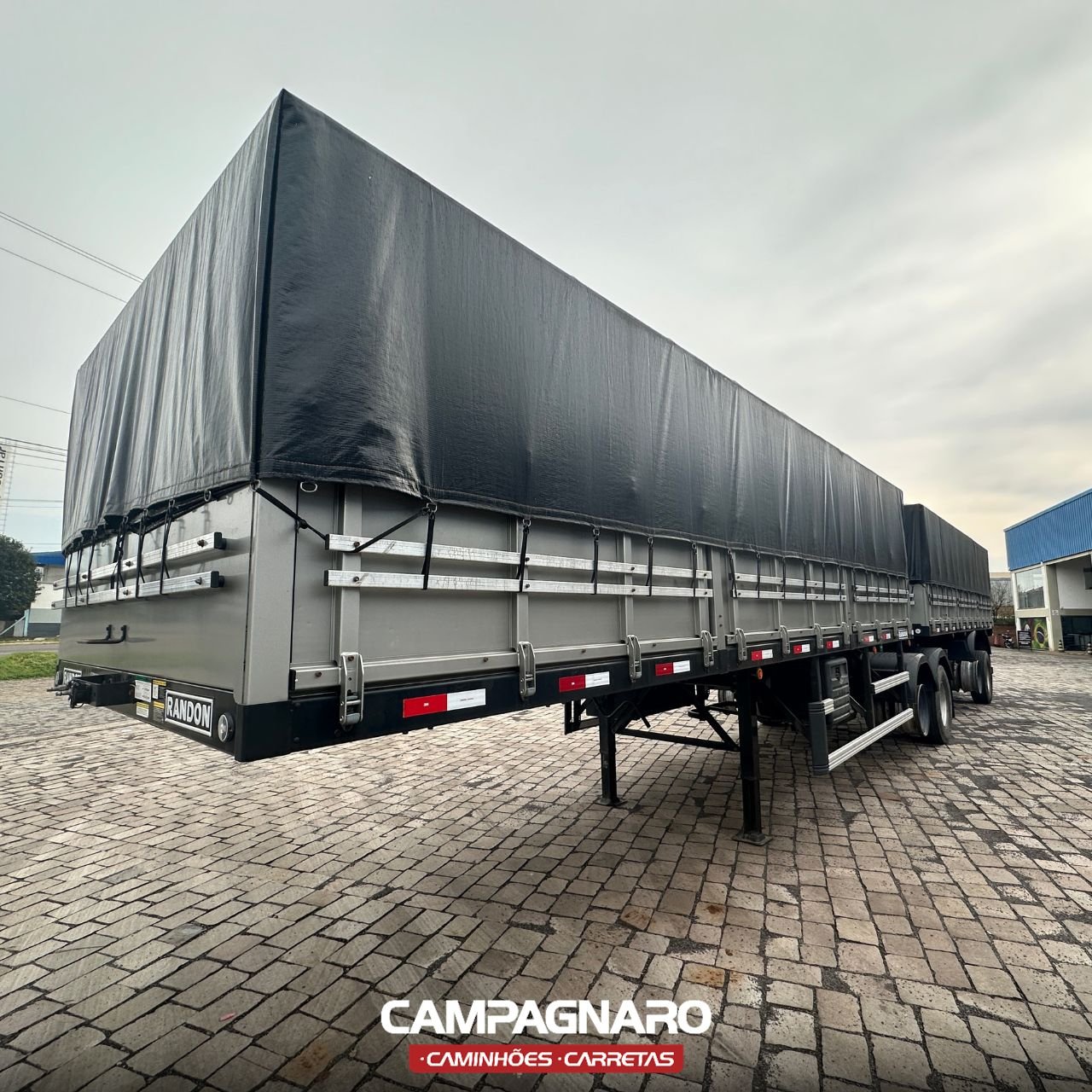 Carreta Randon Bitrem Graneleiro Cinza - 2021 | Campagnaro