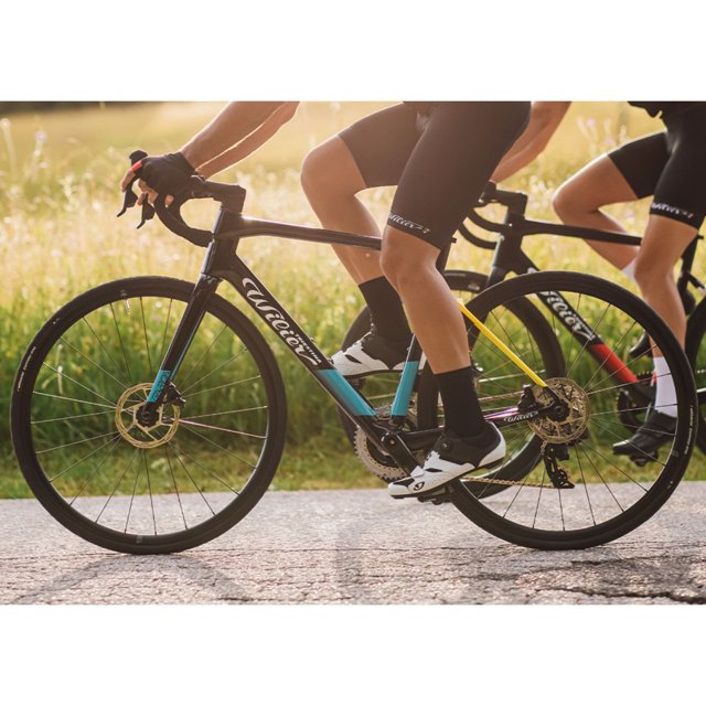 Bicicleta Wilier Garda Disc Black Astana Sram Rival AXS RX26 | Tech ...