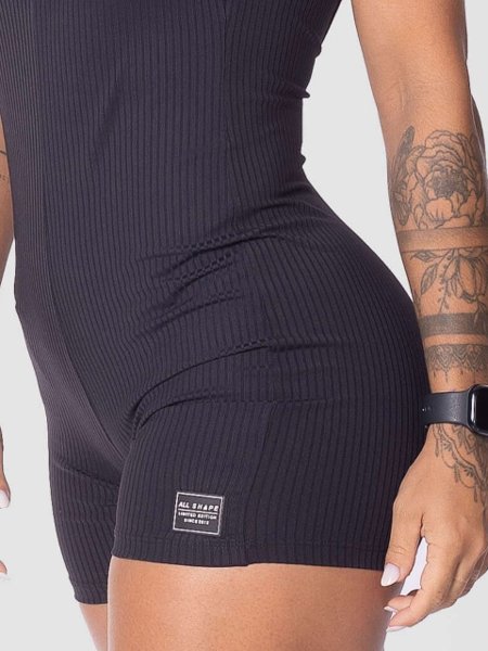 Macaquinho Canelado Viena - Preto | All Shape ® Oficial