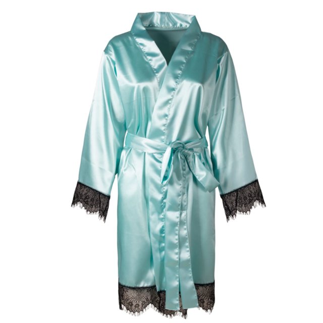 Robe Plus Size De Cetim Verde Com Renda | Recriar Lingerie Plus Size