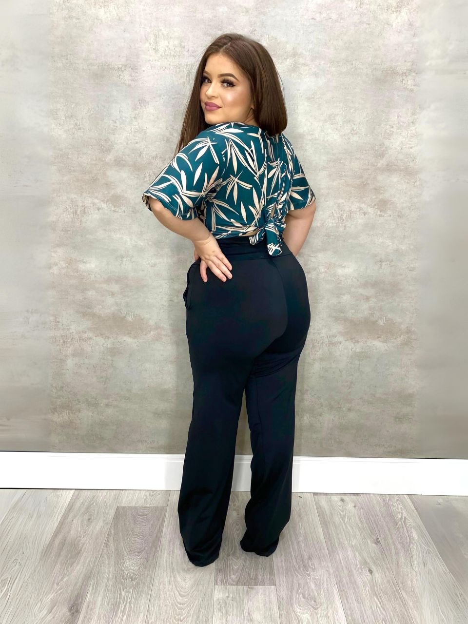 Moda Feminina Plus Size | Bacarinis Modas