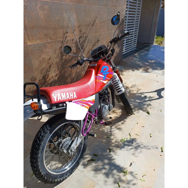 Yamaha DT 180 | Classificado Vintage riders