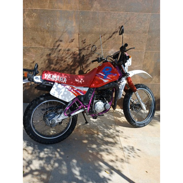 Yamaha DT 180 | Classificado Vintage riders