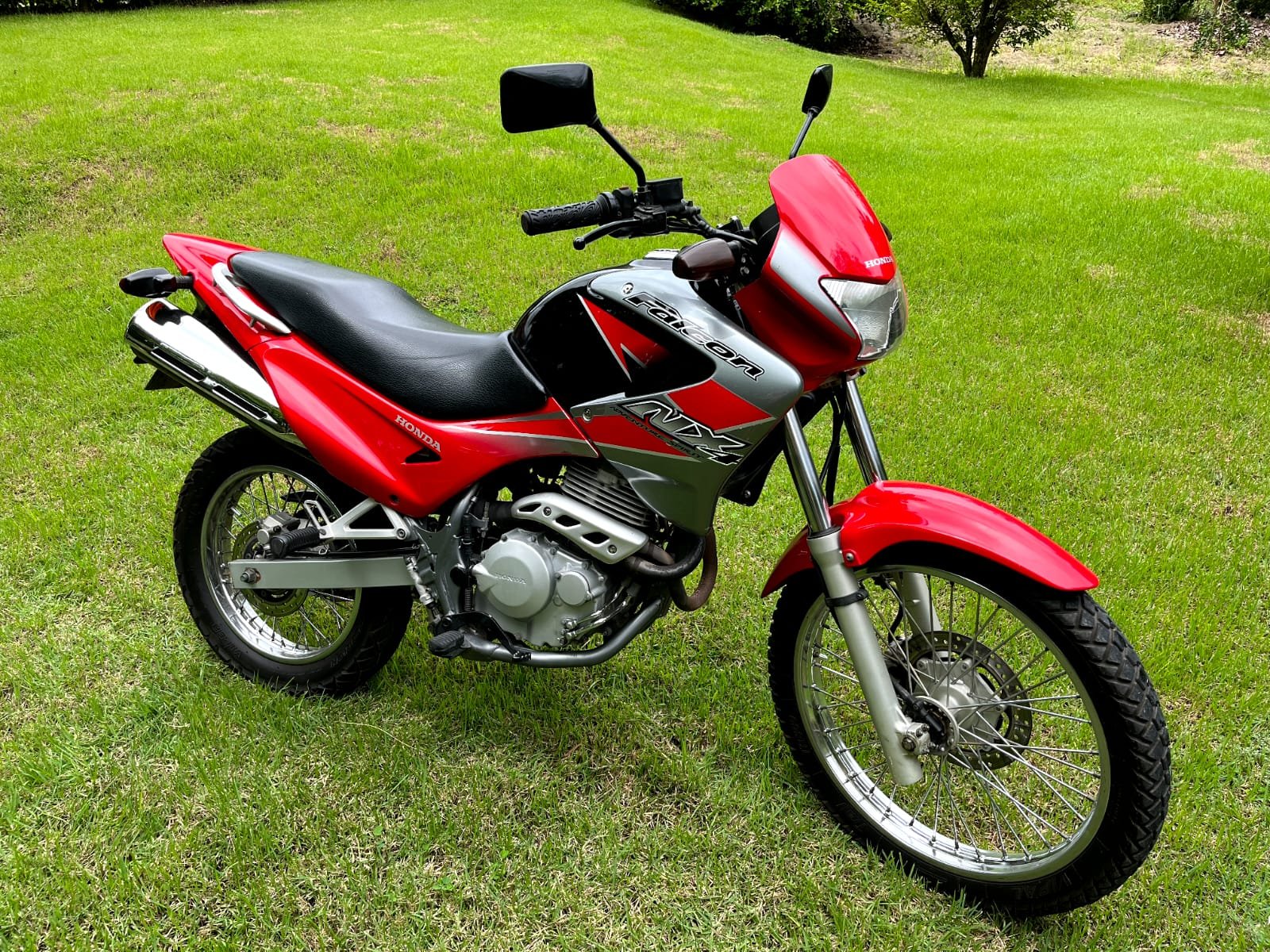 Honda NX 4 Falcon | Classificado Vintage riders