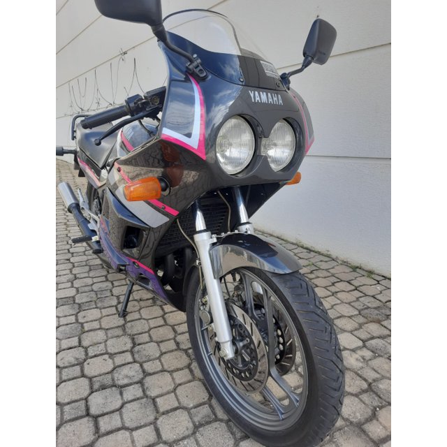 Yamaha RD 350 LC | Classificado Vintage riders