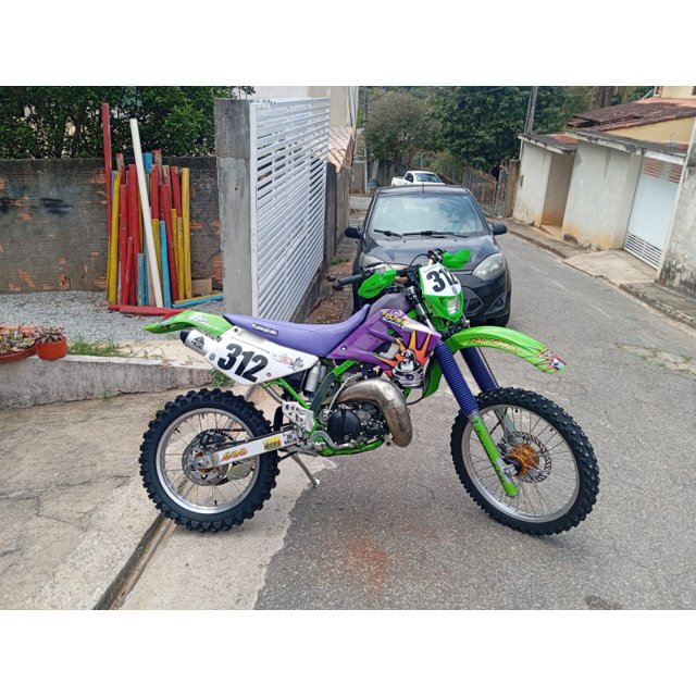 Kawasaki KDX 200 | Classificado Vintage riders
