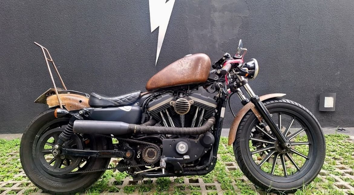 Harley Davidson 883 Iron | Classificado Vintage riders