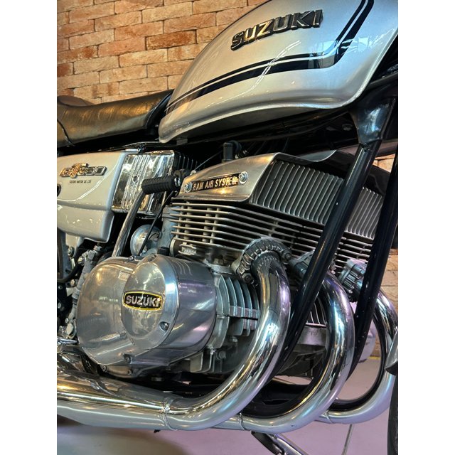 Suzuki GT 380 | Classificado Vintage riders