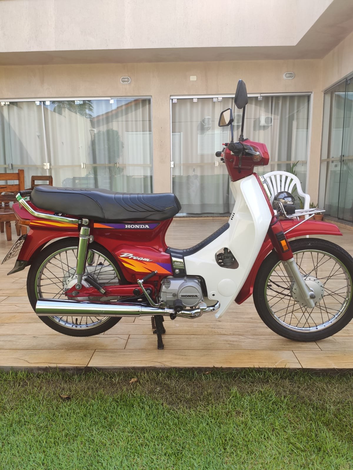 Honda C-100 Dream | Classificado Vintage riders
