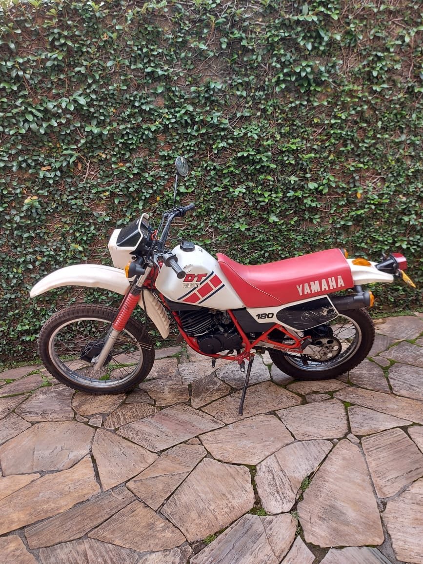 Yamaha DT 180 N | Classificado Vintage riders