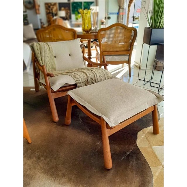 Poltrona Fofa com Puff – Móveis James - Vimóveis Decor | Vimóveis