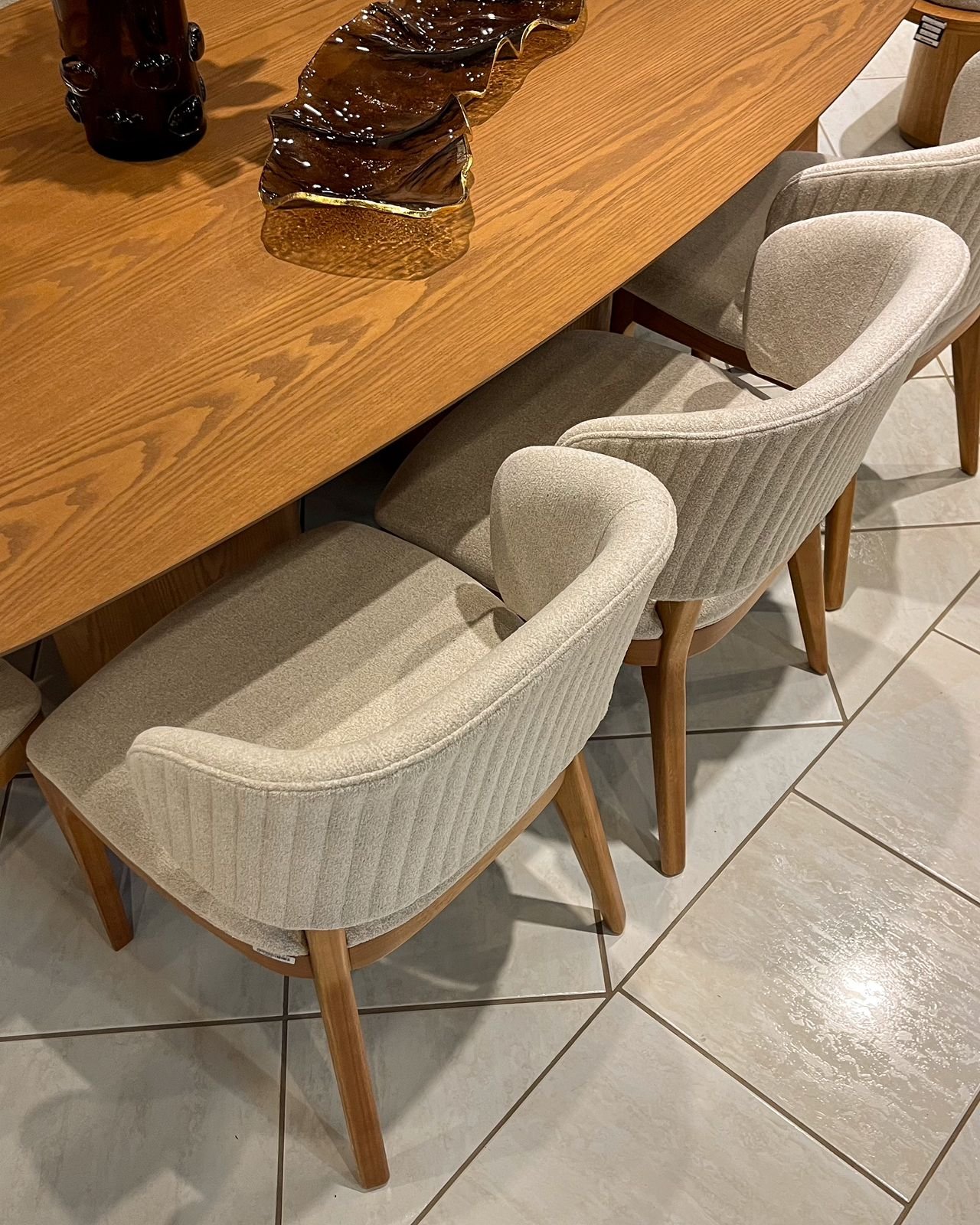 Cadeira Ester - N.Correa | Vimóveis