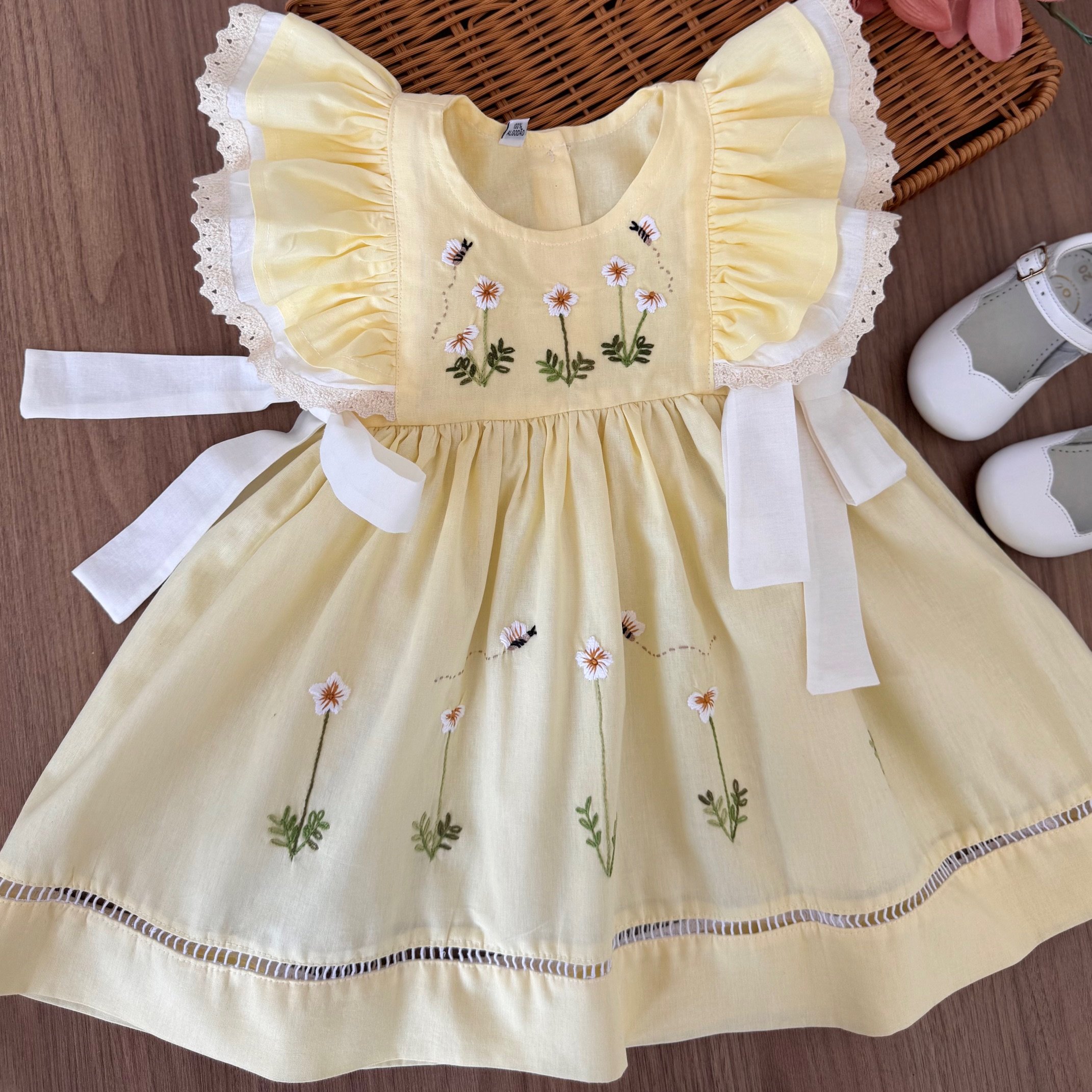 Vestido Jardim das Abelhas Bordado | Loja linda boutique