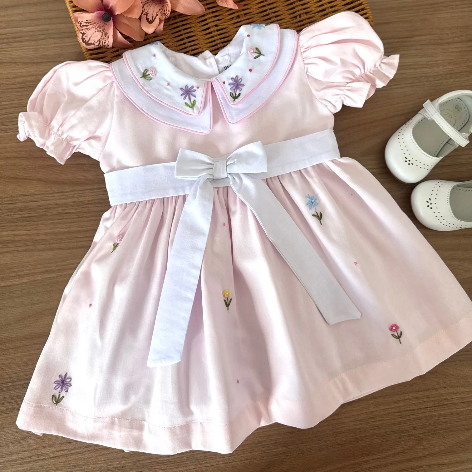 Vestido Emilia Rosa Bordado | Loja linda boutique
