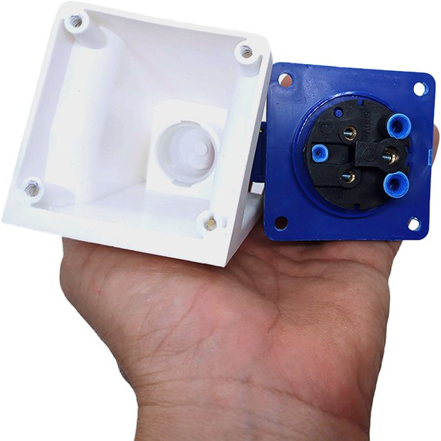 Tomada Industrial Fêmea 2p+T de 16a 6H 220v Azul para Máquinas e ...