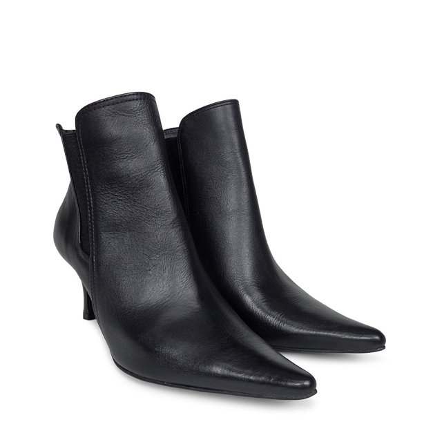 Bota Dina Mirtz Casual Básica | Melania Benett