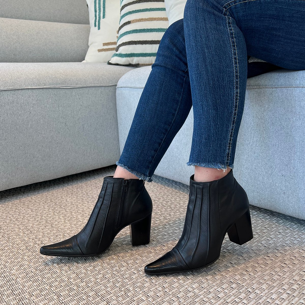 BOTA CUSUAL BICO FINO CANO CURTO DINA MIRTZ REF 20857 | Fino Raro ...