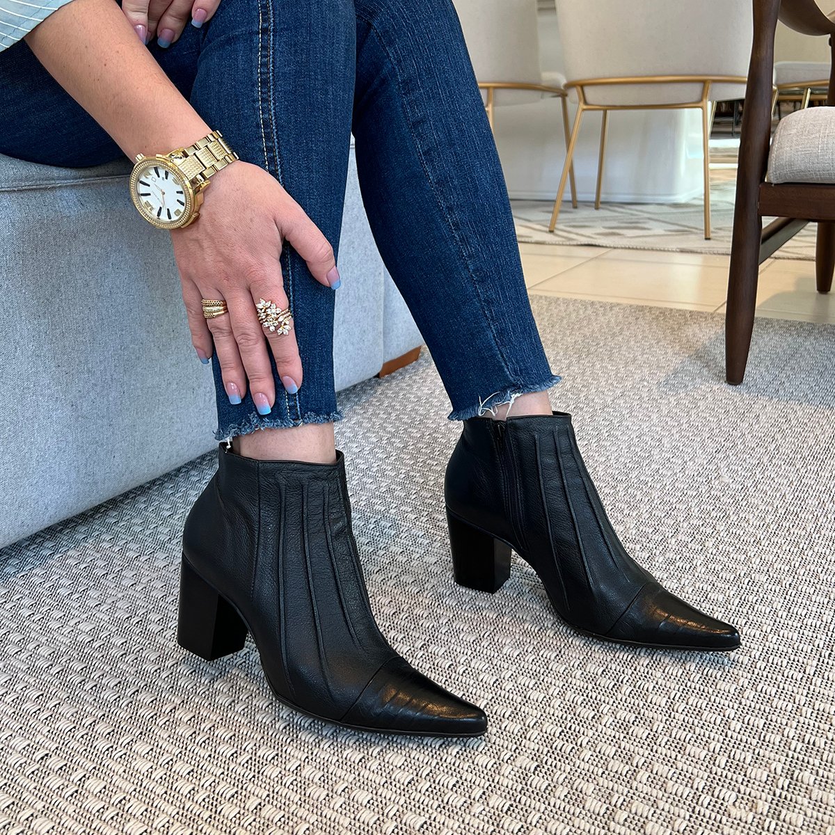 BOTA CASUAL BICO FINO CANO CURTO DINA MIRTZ REF 20857 | Fino Raro ...