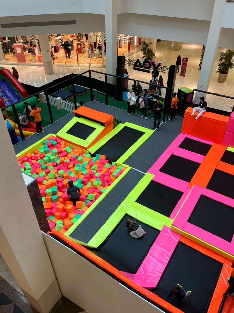 Voa Park Trampolim Shopping Iguatemi Porto Alegre-Rs | Trampolim Park ...