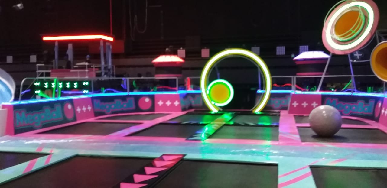 Zig Zag Arena Trampolim Pak -Rede Globo-RJ | Trampolim Park By Henri ...