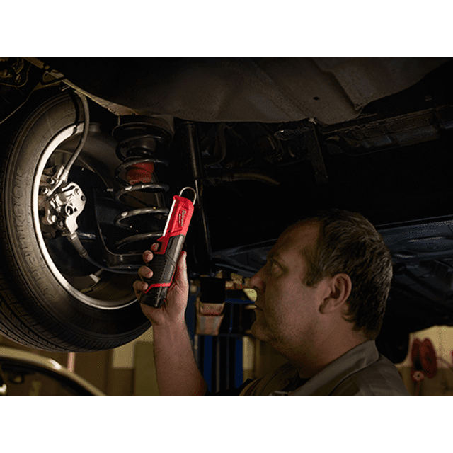 Lanterna LED Tipo Bastão M12 - 2351 | Milwaukee® Tool Brasil