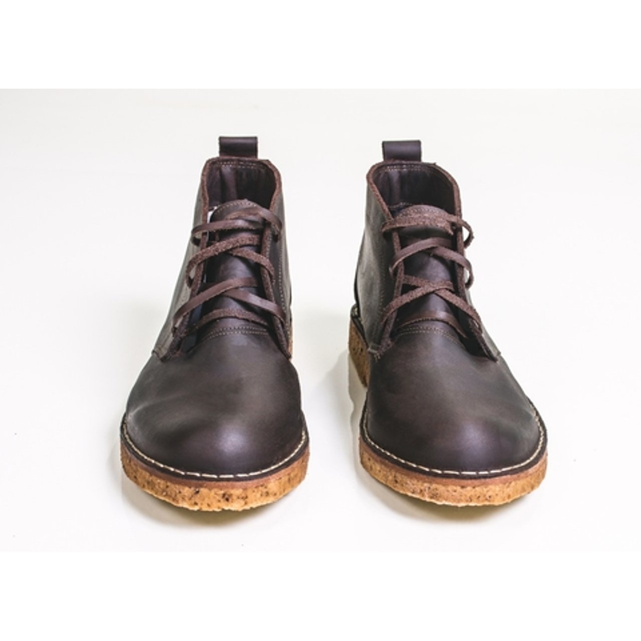 BOTINA CAMPEIRA EM COURO MARROM | Botas Postal