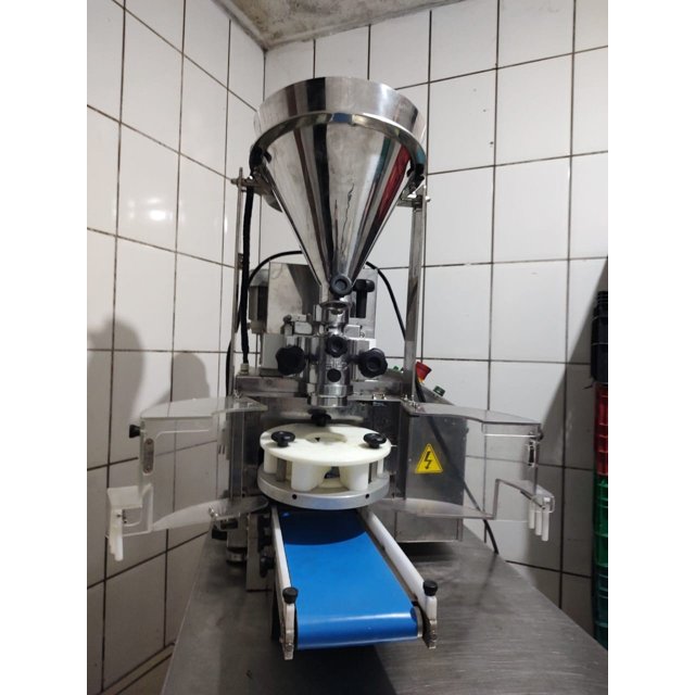 Máquina Seminova de salgados Bralyx | Topp Table