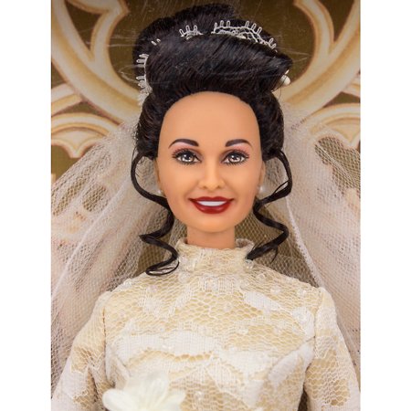 PRÉ-VENDA Boneca Erica Kane Champagne Lace Wedding - Mattel | Doll ...