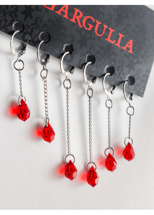 Gargulia® | Vestuário autêntico com um toque sombrio.