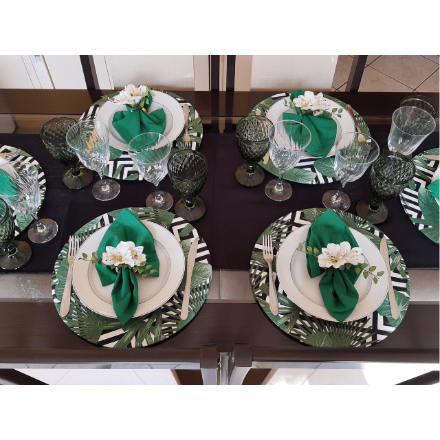 Capa para Sousplat Geométrica e Folhagem | Requintes da Casa Atelier