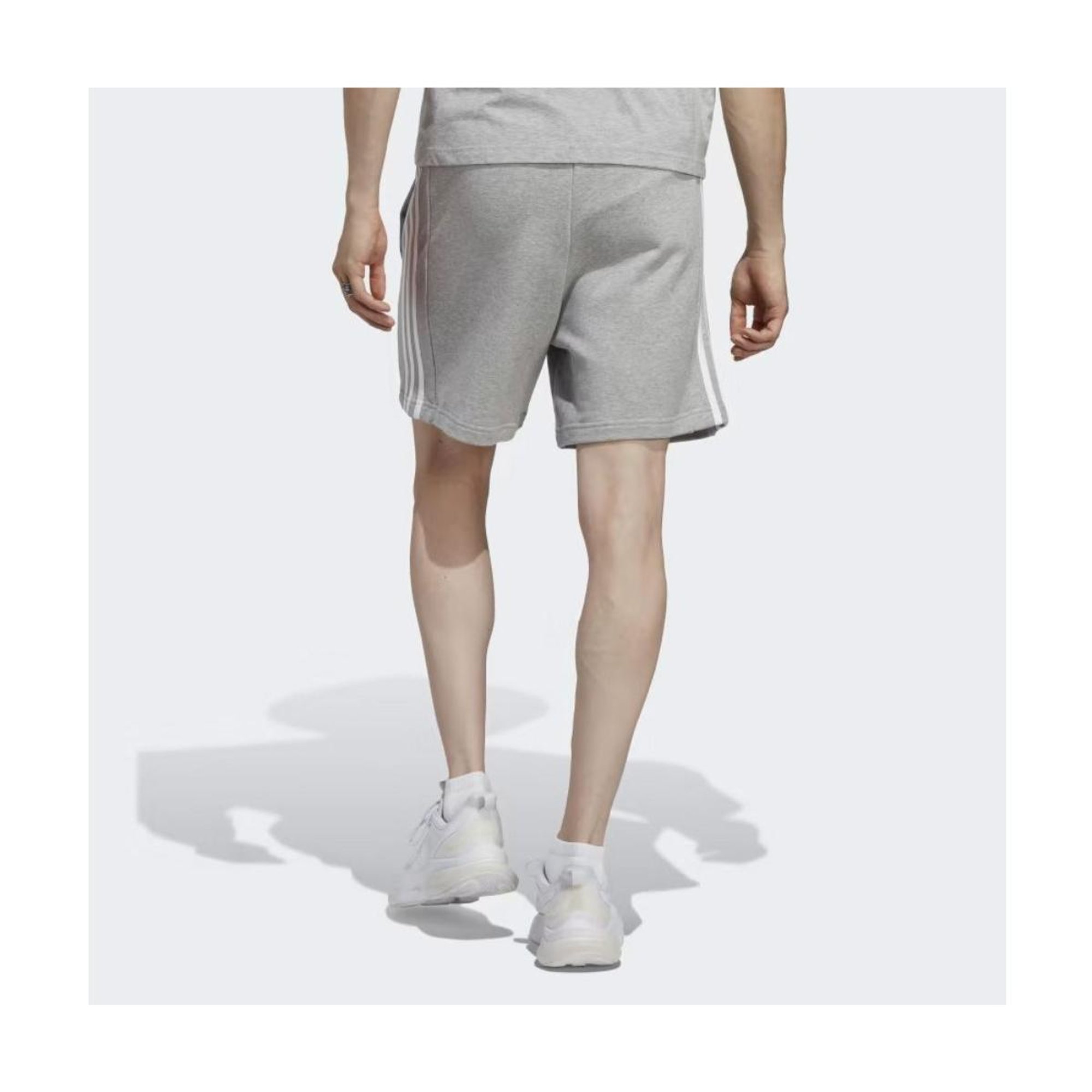 Short Masculino Essentials 3-Stripes Adidas | Krause