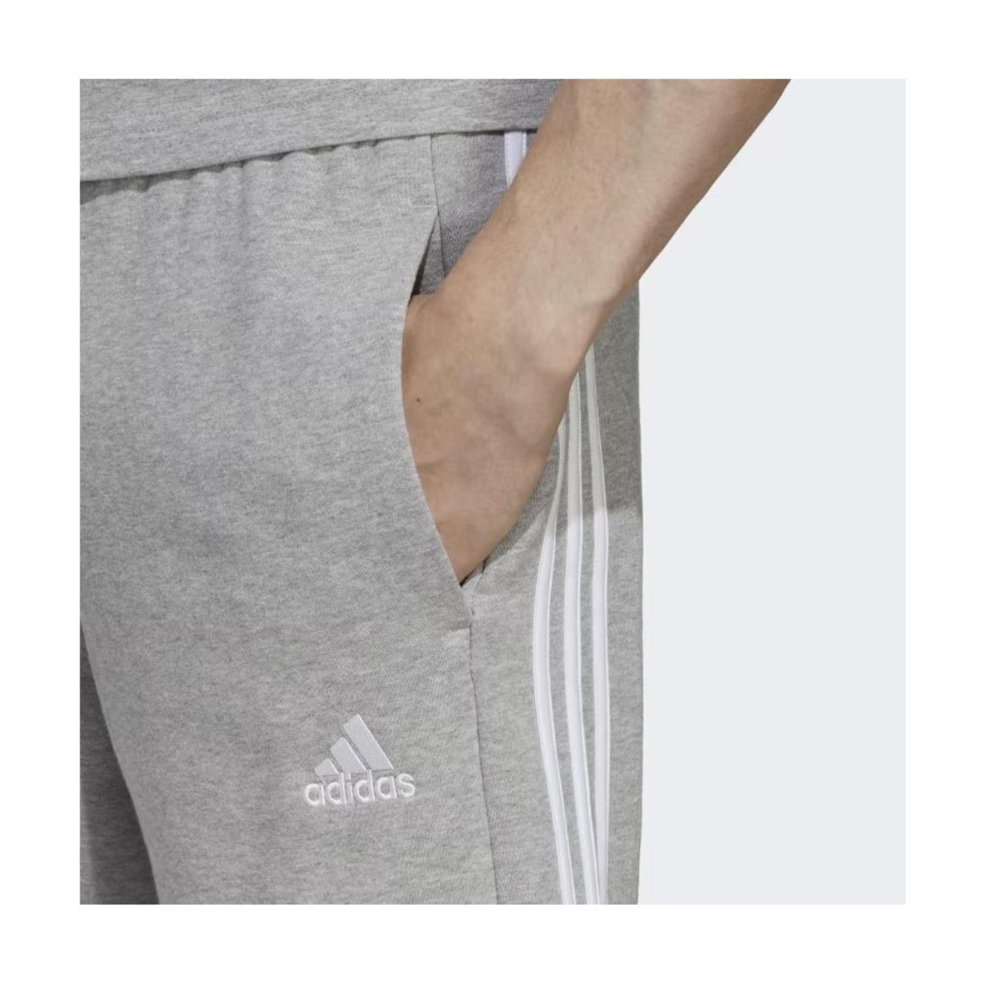 Short Masculino Essentials 3-Stripes Adidas | Krause