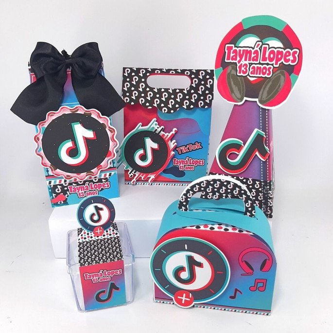 Kit de Caixinhas Personalizadas no tema Tik tok Azul e Preto (5 modelos ...