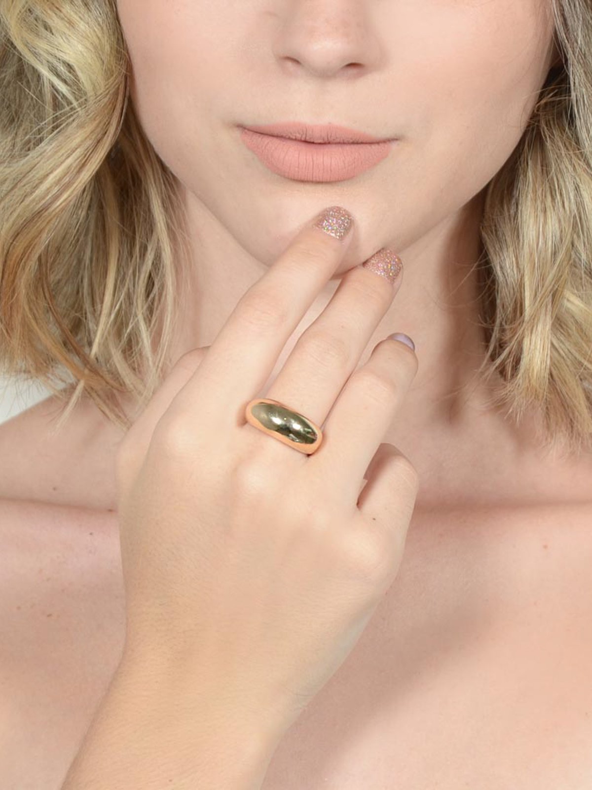 Anel com Design Abaulado Liso folheado em ouro 18k | Francisca Joias