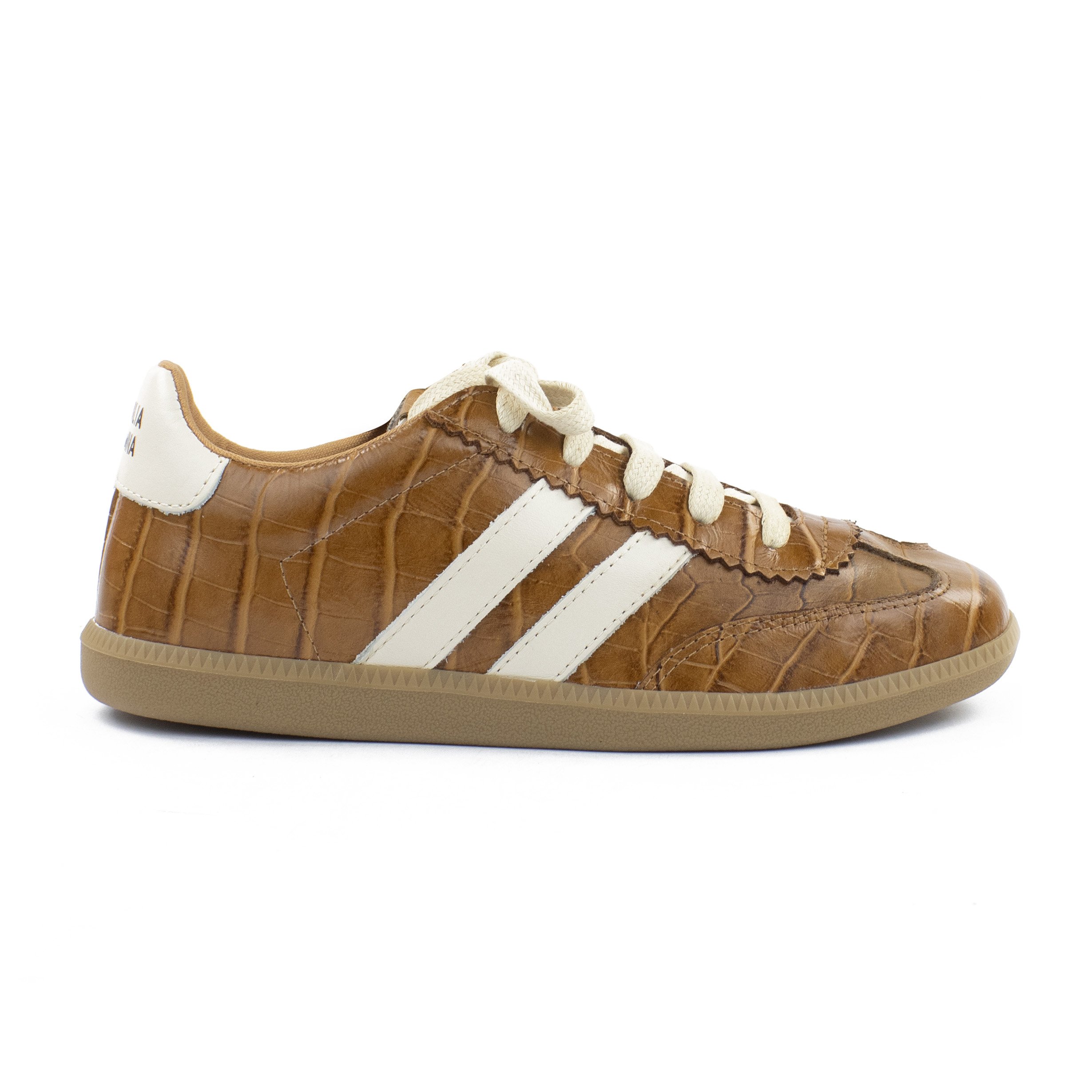 Tênis Camel em Couro Croco com Listras Laterais | Giulia Domna | Giulia ...