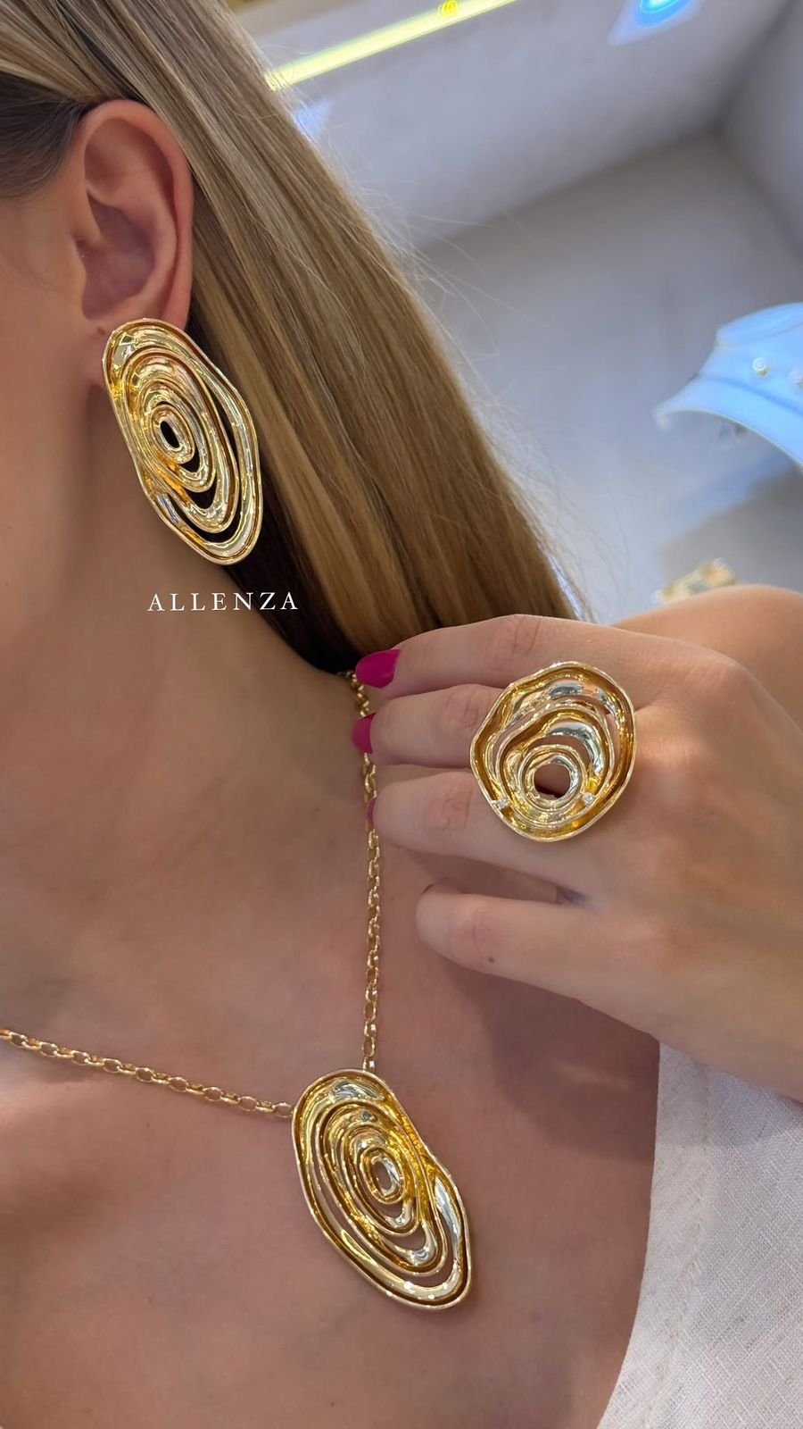 Brinco longo orgânico | Allenza Semijoias