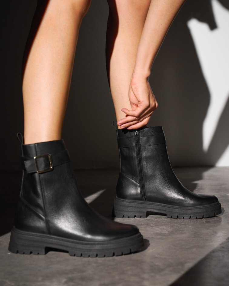 Bota Couro Fivela | Meu Sapato Preto | Meu Sapato Preto